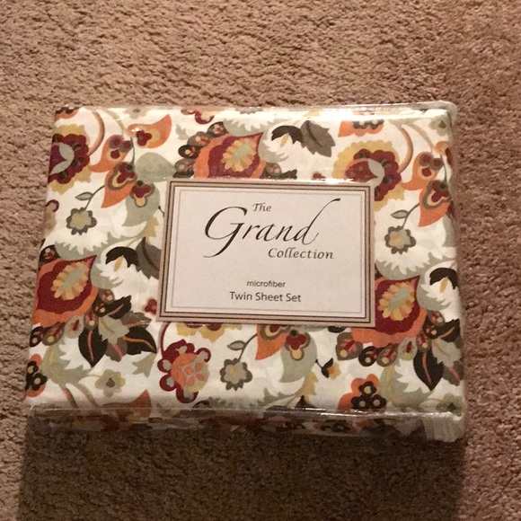 Bedding | The Grand Collection Microfiber Twin Sheet Set | Poshmark